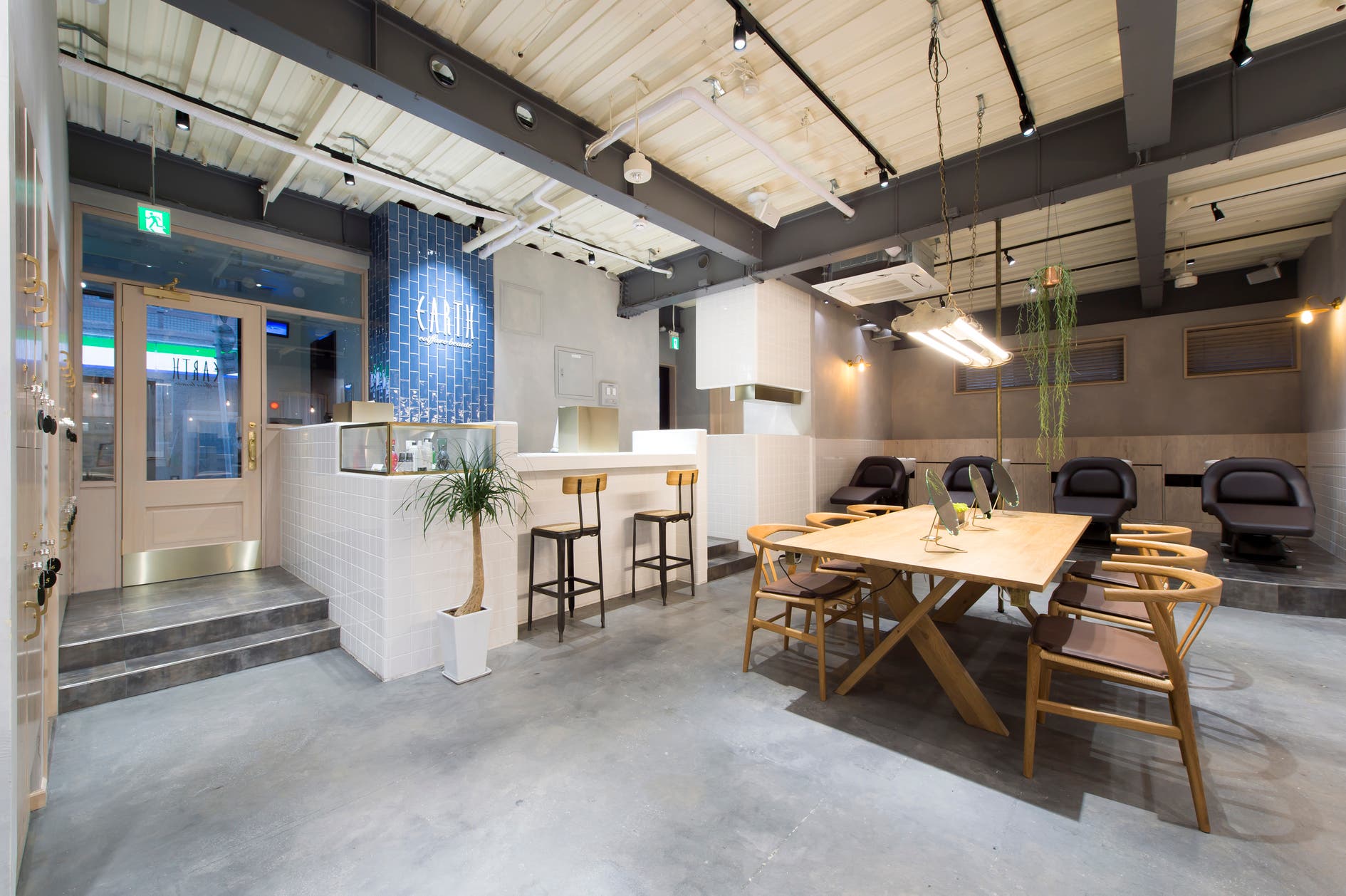 【EARTH 川越店】カットオープン席★大型サロンに併設されたレンタルサロン✂︎フリーランス/個人練習/美容業に最適♪の写真3