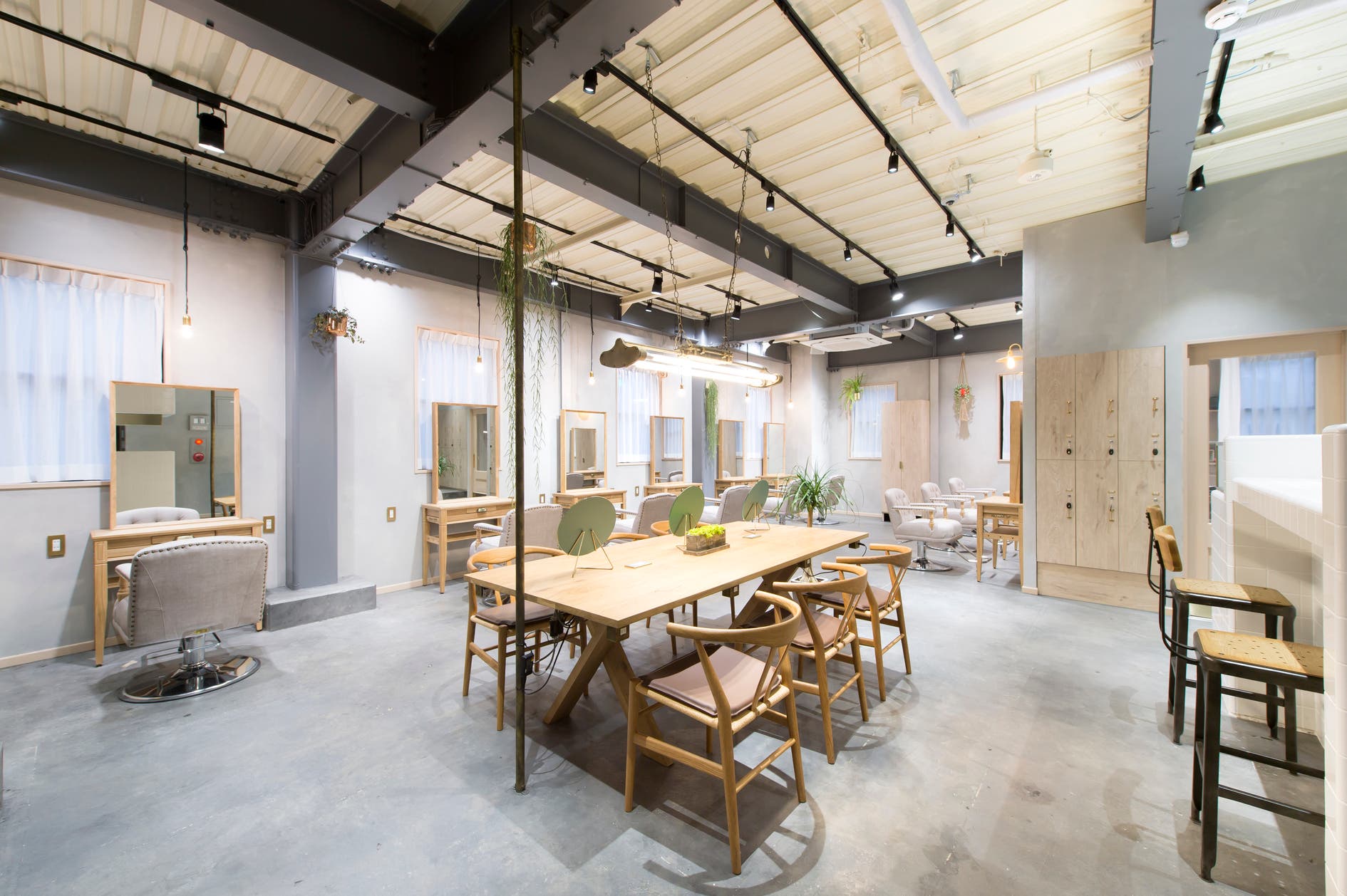 【EARTH 川越店】カットオープン席★大型サロンに併設されたレンタルサロン✂︎フリーランス/個人練習/美容業に最適♪の写真9