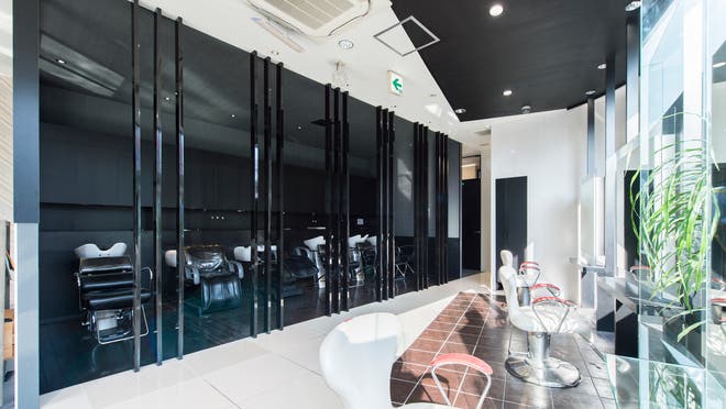 【EARTH 花小金井店】カットオープン席★大型サロンに併設されたレンタルサロン✂︎フリーランス/個人練習/美容業に最適♪の写真7