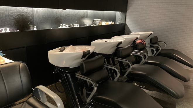 【EARTH 横浜店】カットオープン席★大型サロンに併設されたレンタルサロン✂︎フリーランス/個人練習/美容業に最適♪の写真4