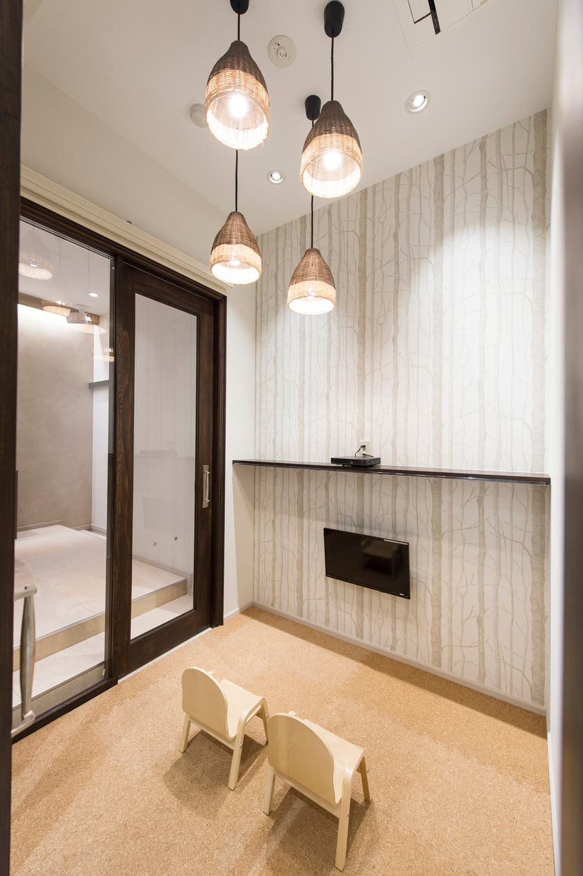 【EARTH 掛川店】カットオープン席★大型サロンに併設されたレンタルサロン✂︎フリーランス/個人練習/美容業に最適♪の写真3