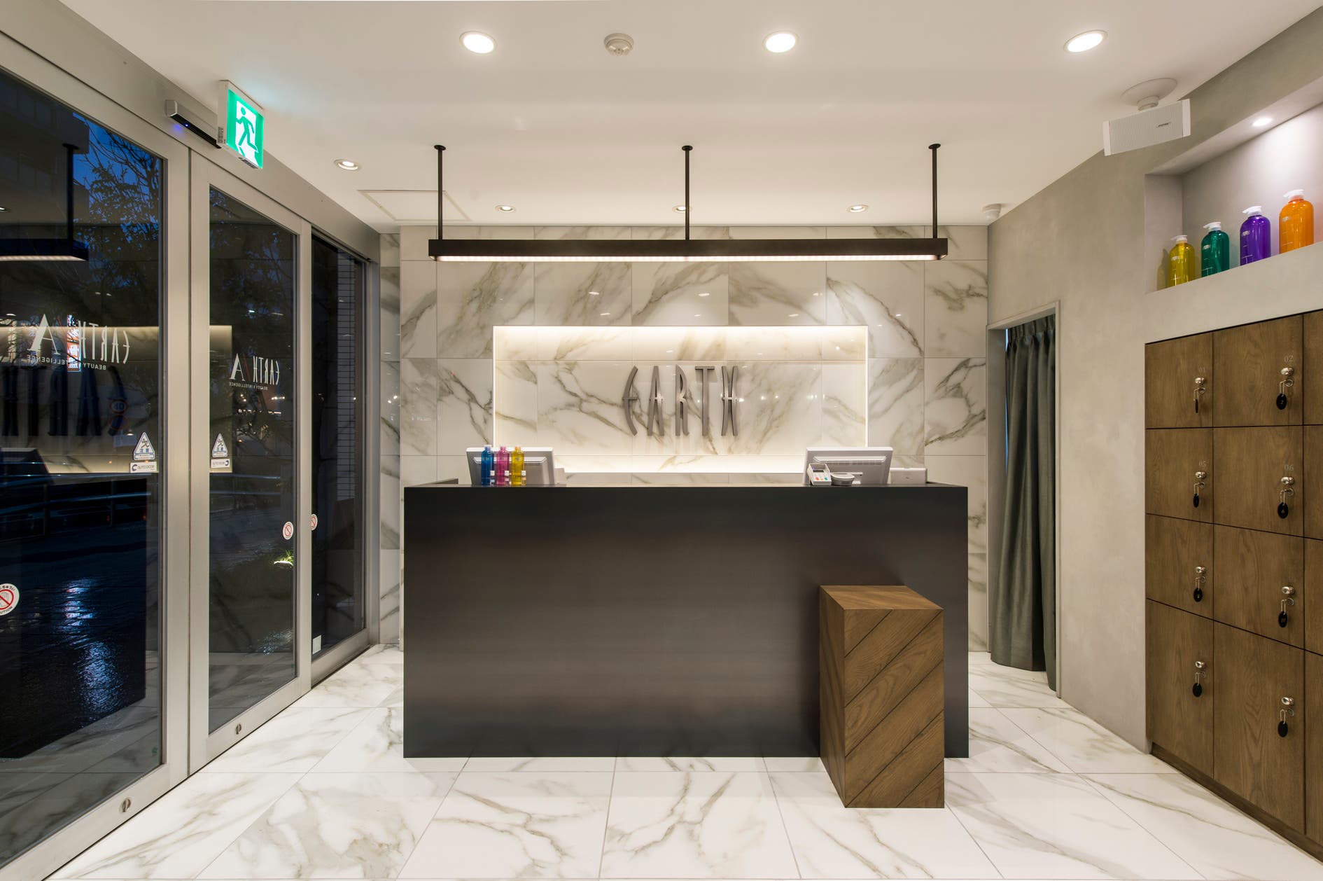 【EARTH 東久留米店】カットオープン席★大型サロンに併設されたレンタルサロン✂︎フリーランス/個人練習/美容業に最適♪の写真7