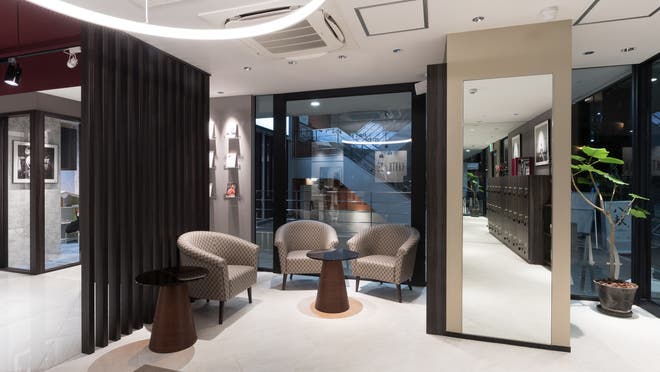 【EARTH 吉祥寺店】カットオープン席★大型サロンに併設されたレンタルサロン✂︎フリーランス/個人練習/美容業に最適♪の写真4