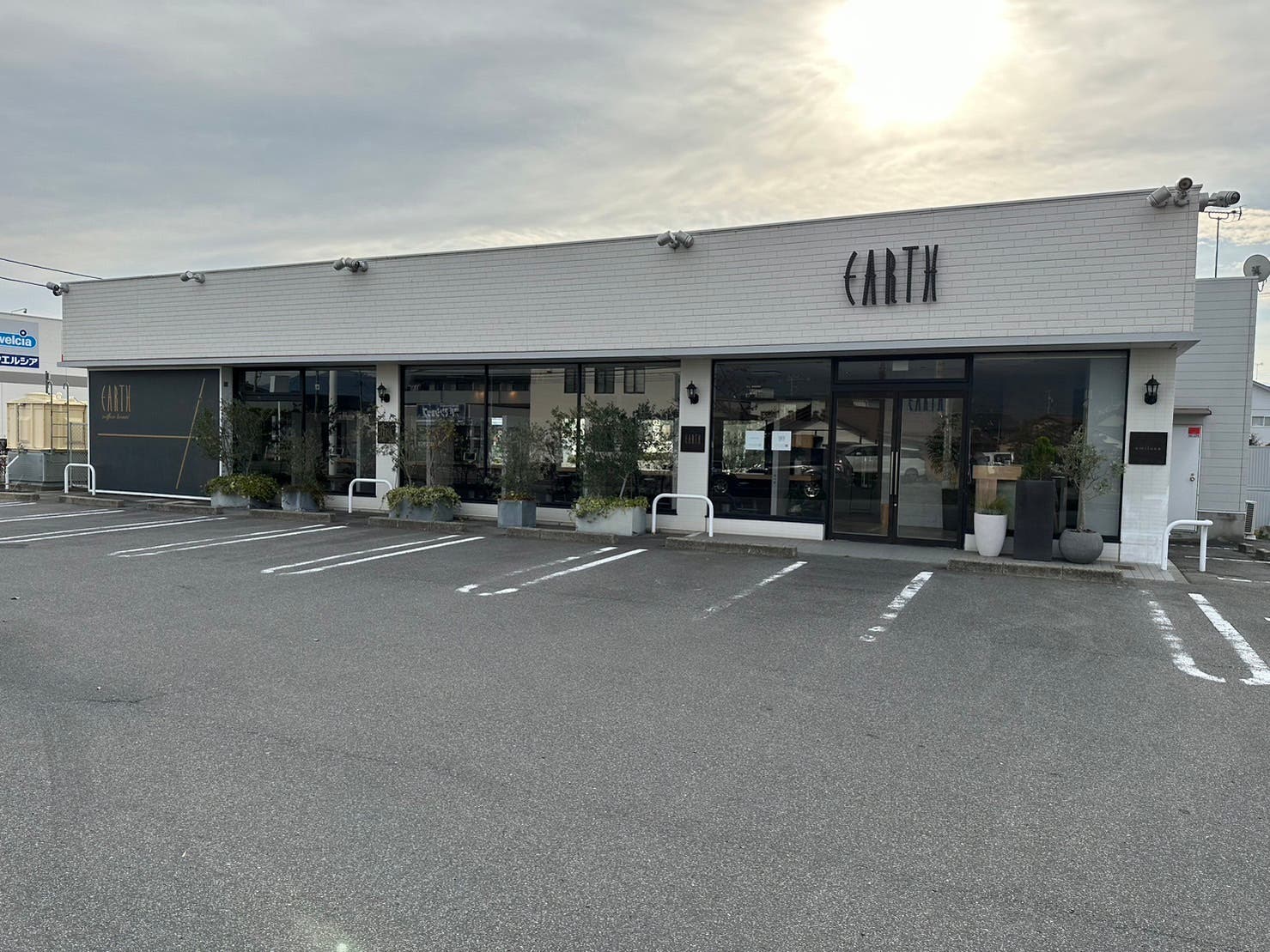 【EARTH 川中島店】カットオープン席★大型サロンに併設されたレンタルサロン✂︎フリーランス/個人練習/美容業に最適♪の写真5