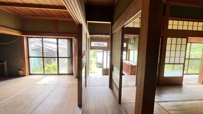 都心から100分! ロケーション抜群の大きな古民家の写真10