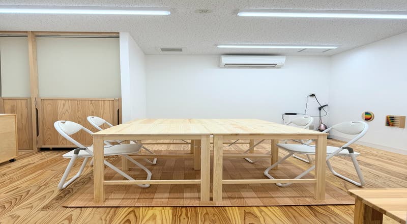 【コワーキングスペース永福〈多目的ルーム（土足禁止）〉】会議、イベント、商品撮影など多様な用途に使えるレンタルルーム