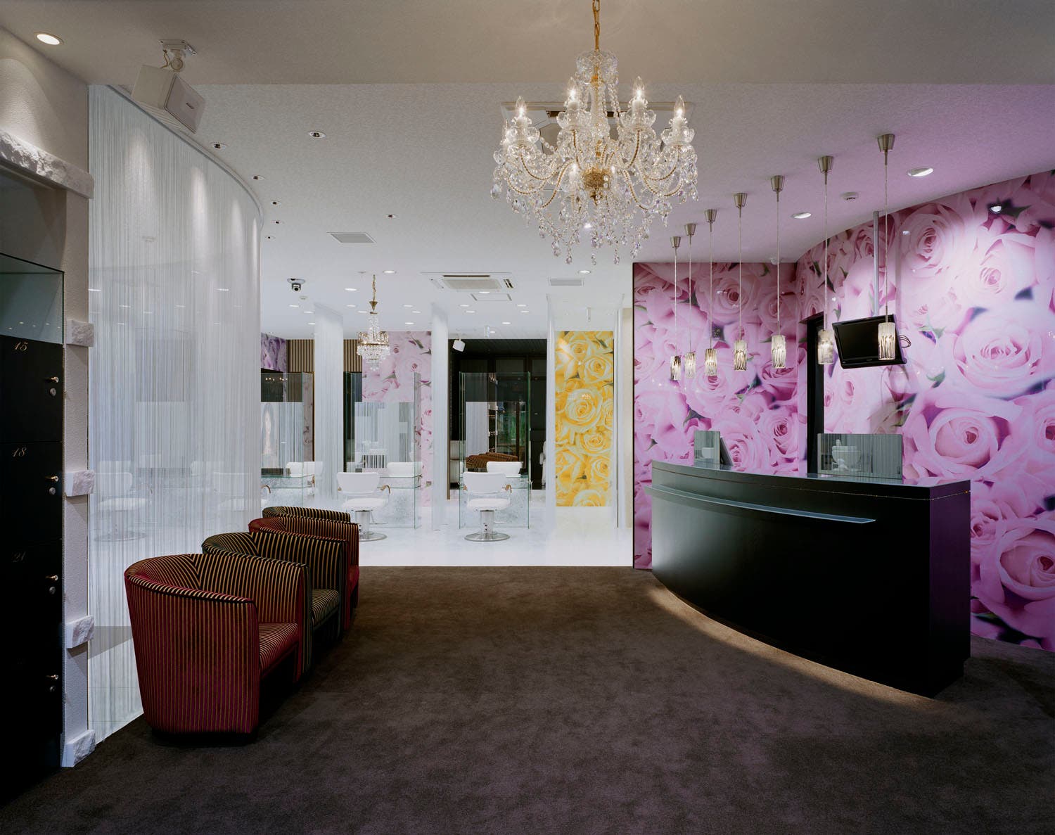 【EARTH 西川口店】カットオープン席★大型サロンに併設されたレンタルサロン✂︎フリーランス/個人練習/美容業に最適♪の写真9