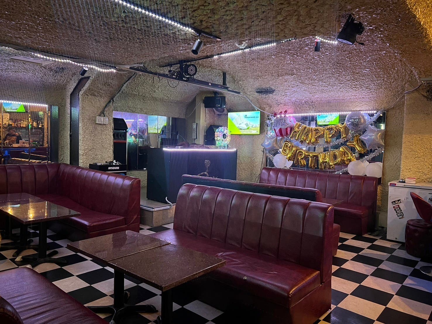 【心斎橋駅 徒歩7分】ロケ収録、YouTube撮影📷街コン✨懇親会・オフ会🍃モデル撮影🌟ポートレート・MV・PV🎥の写真9