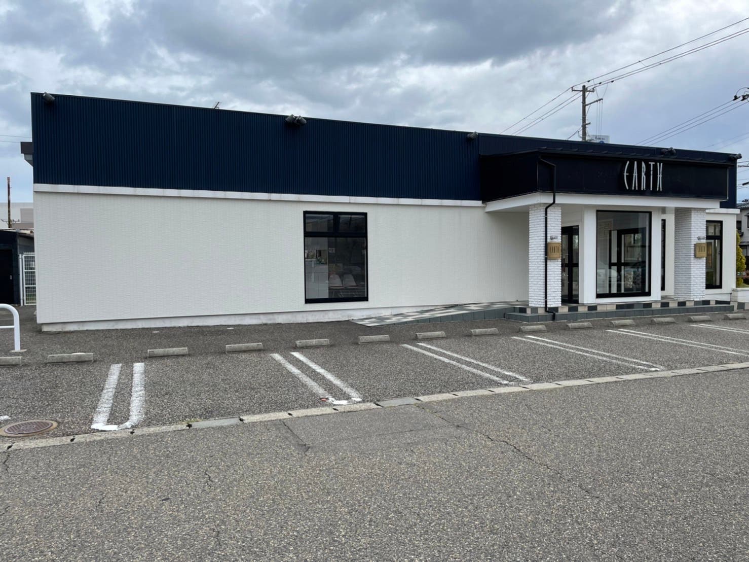 【EARTH 新潟青山店】カット個室席★大型サロンに併設されたレンタルサロン✂︎フリーランス/個人練習/美容業に最適♪の写真7