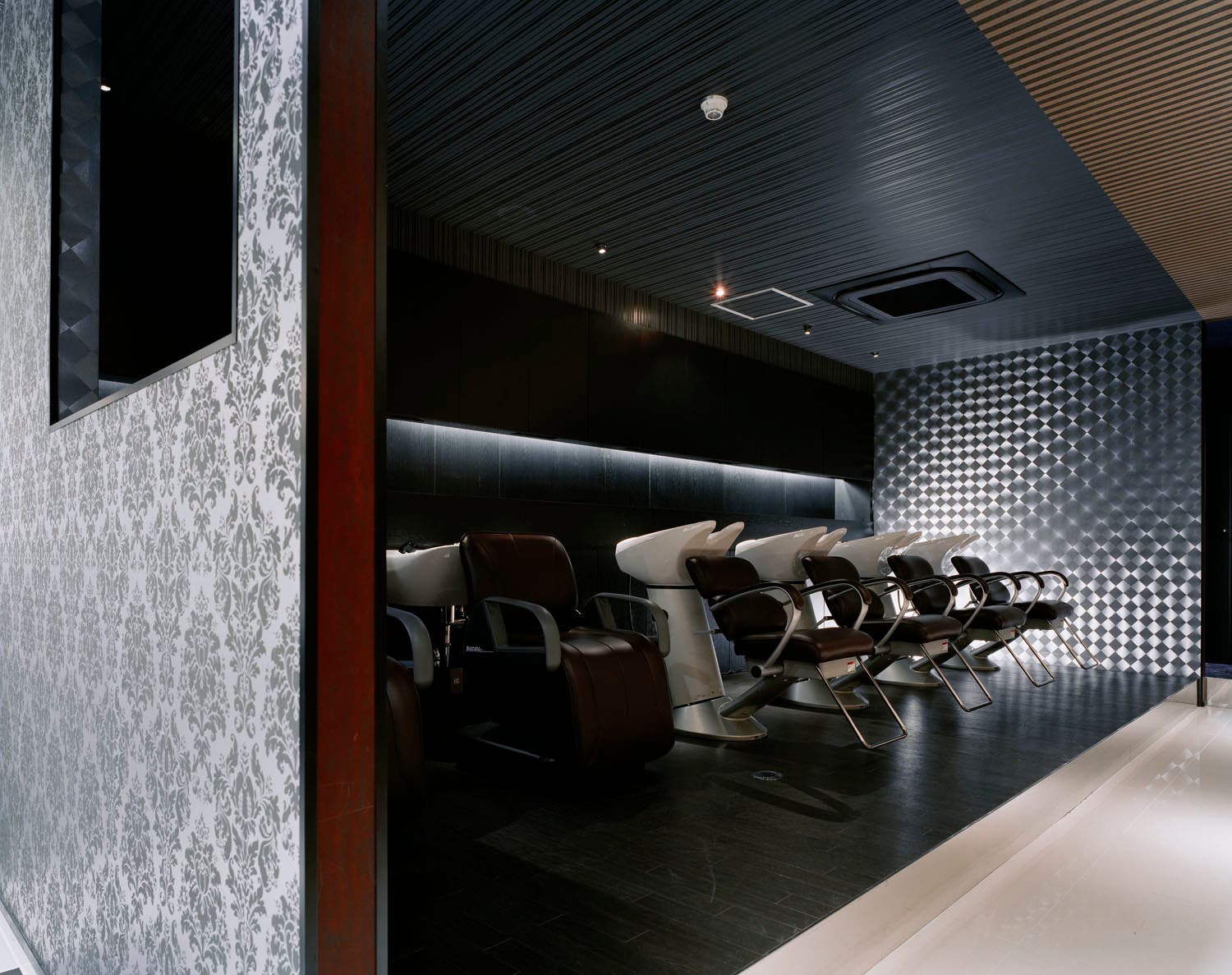 【EARTH 妙典店】カットオープン席★大型サロンに併設されたレンタルサロン✂︎フリーランス/個人練習/美容業に最適♪の写真10