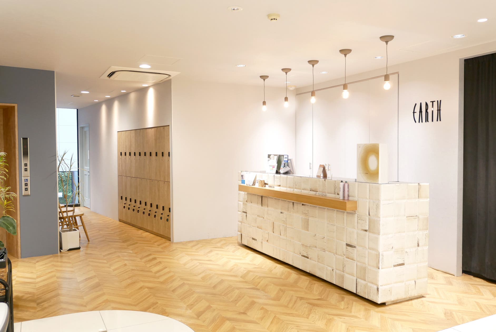 【EARTH 調布店】カットオープン席★大型サロンに併設されたレンタルサロン✂︎フリーランス/個人練習/美容業に最適♪の写真6
