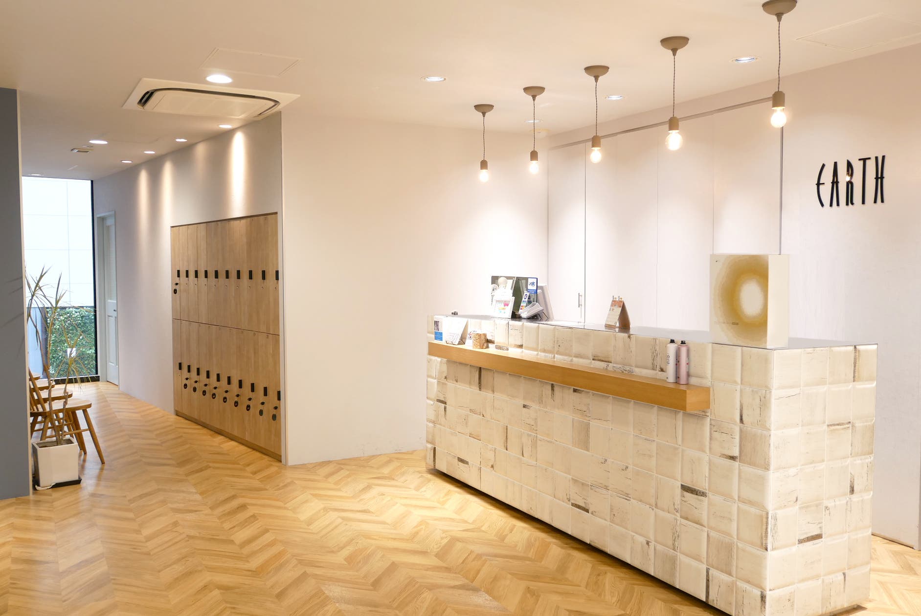 【EARTH 調布店】カット個室席★大型サロンに併設されたレンタルサロン✂︎フリーランス/個人練習/美容業に最適♪の写真5