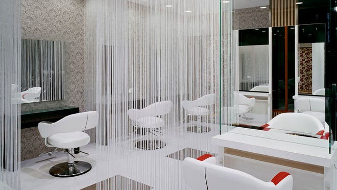 【EARTH 鈴鹿店】カットオープン席★大型サロンに併設されたレンタルサロン✂︎フリーランス/個人練習/美容業に最適♪の写真3