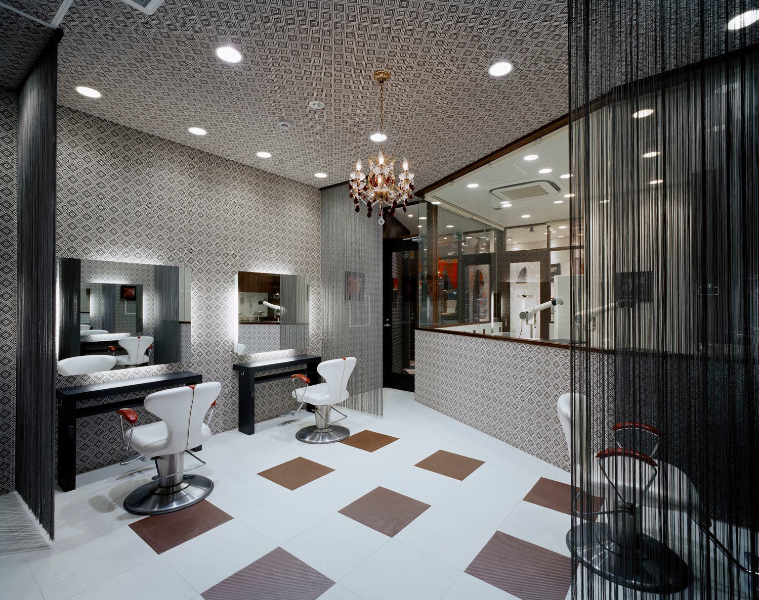 【EARTH 新鎌ヶ谷店】カットオープン席★大型サロンに併設されたレンタルサロン✂︎フリーランス/個人練習/美容業に最適♪の写真8