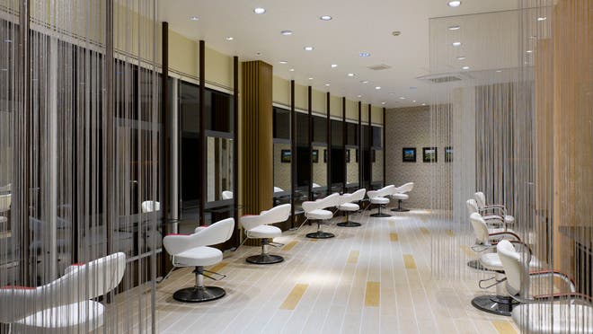 【EARTH 青森浜田店】カットオープン席★大型サロンに併設されたレンタルサロン✂︎フリーランス/個人練習/美容業に最適♪の写真3