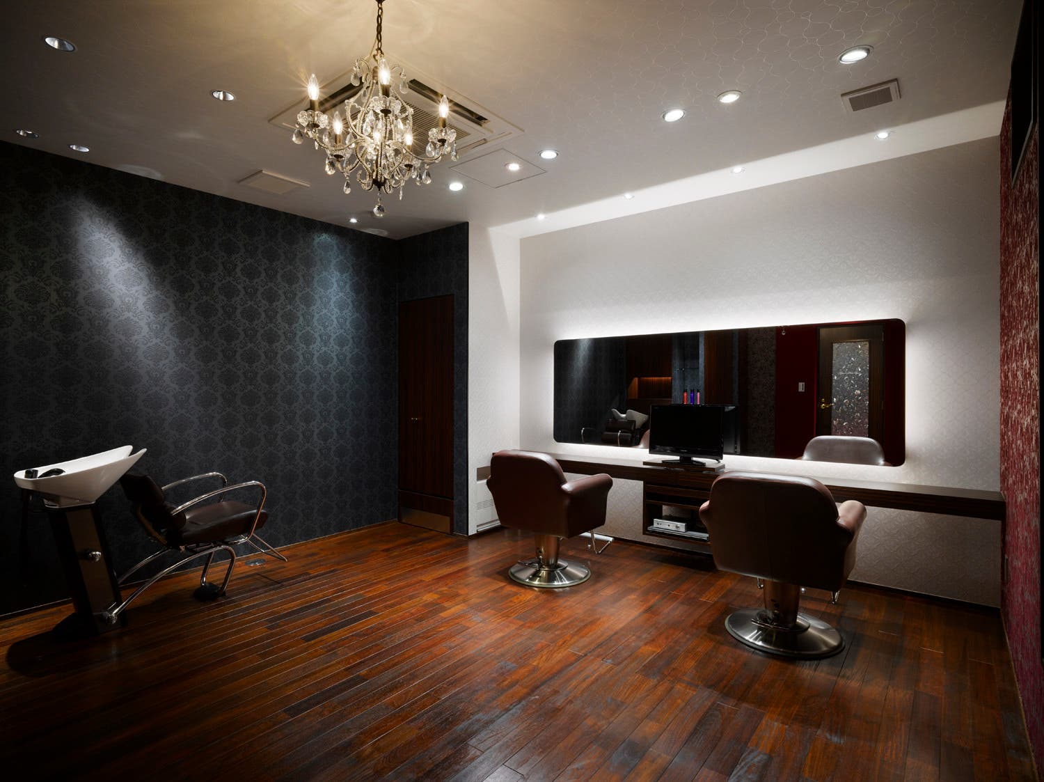 【EARTH 浜松市野店】カットオープン席★大型サロンに併設されたレンタルサロン✂︎フリーランス/個人練習/美容業に最適♪の写真6