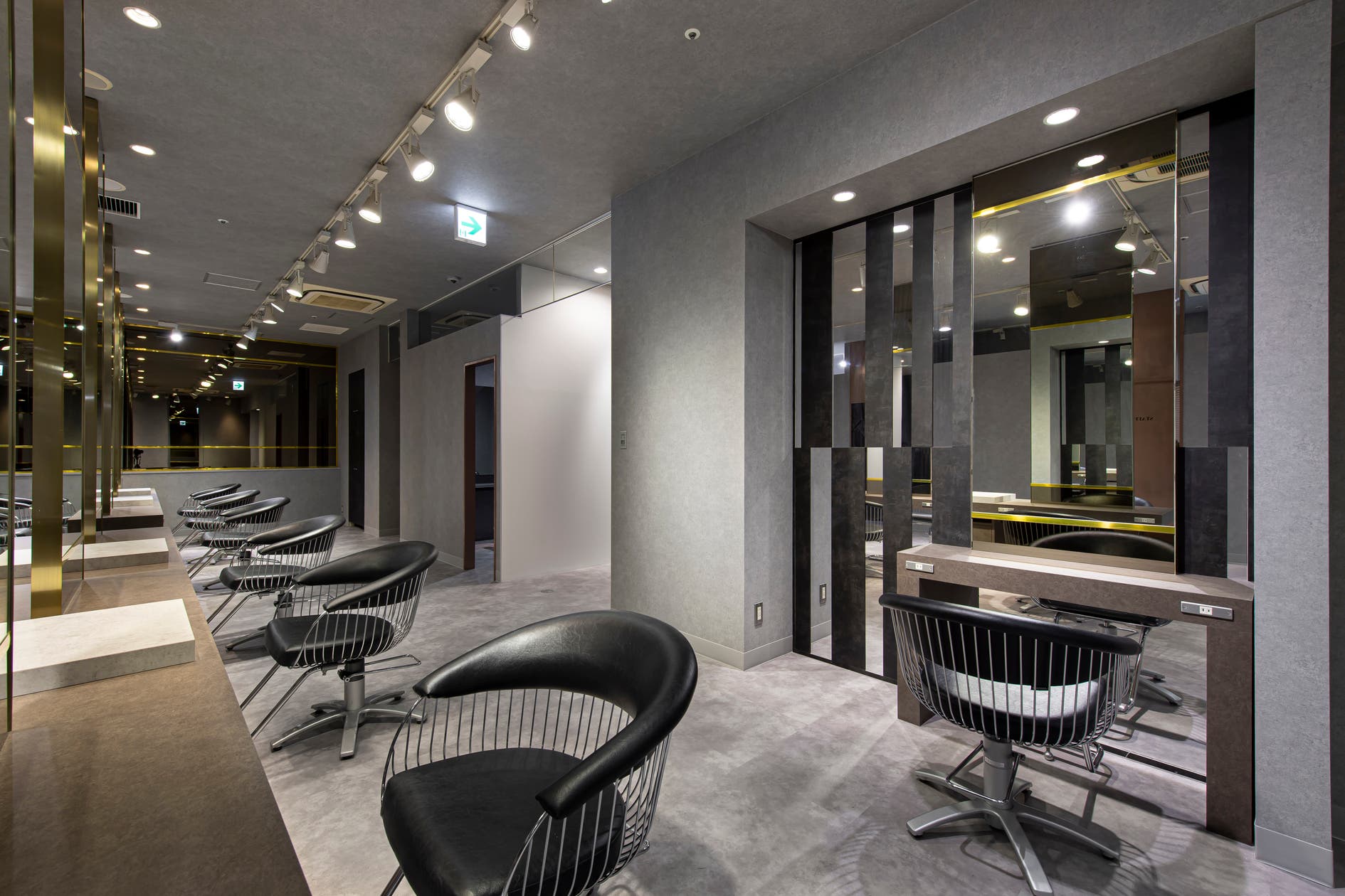 【EARTH クロスガーデン川崎店】カットオープン席★大型サロン併設のレンタルサロン✂︎フリーランス/個人練習/美容業に最適♪の写真9