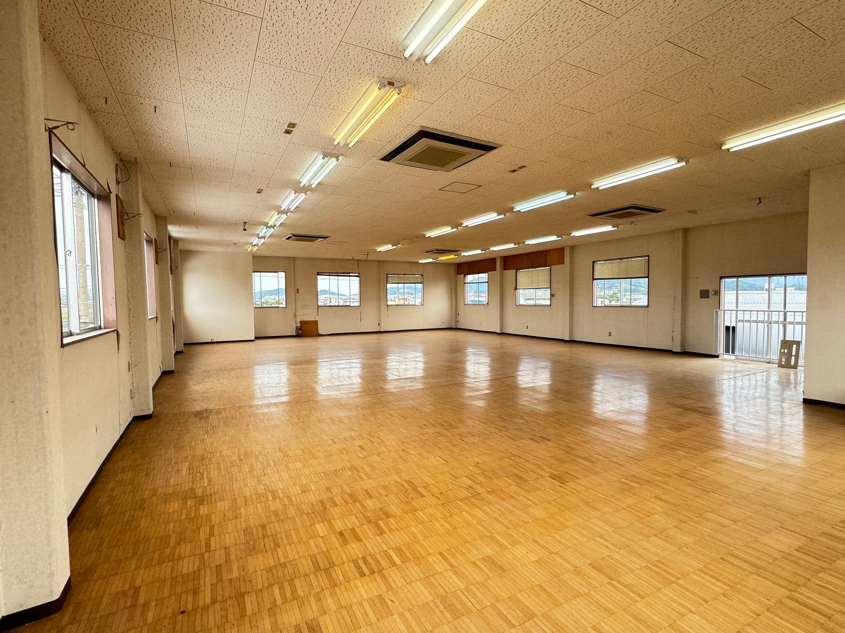 福岡市西区多機能レンタルスペースの写真2