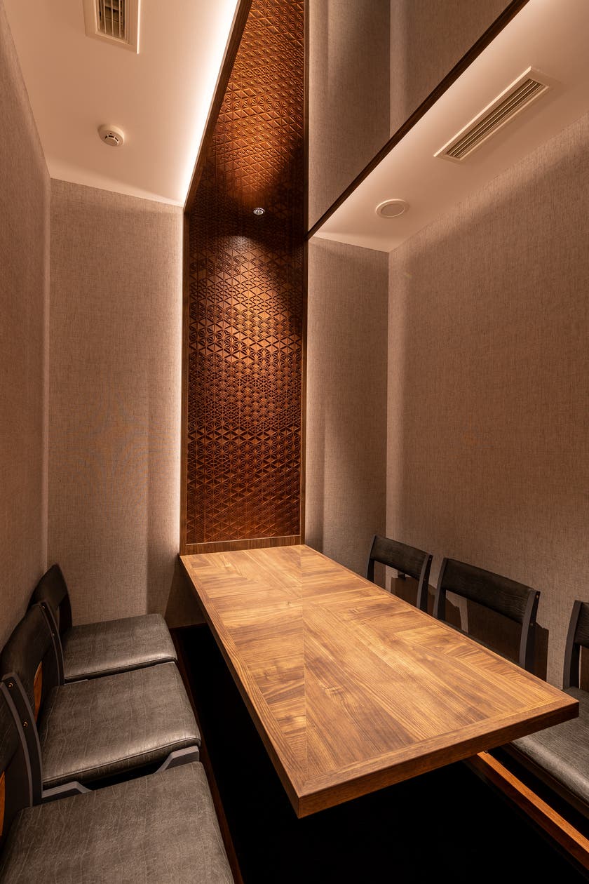 大宮駅から徒歩3分 和モダン高級レストラン 個室3室 カウンターあり【価格相談可】の写真5