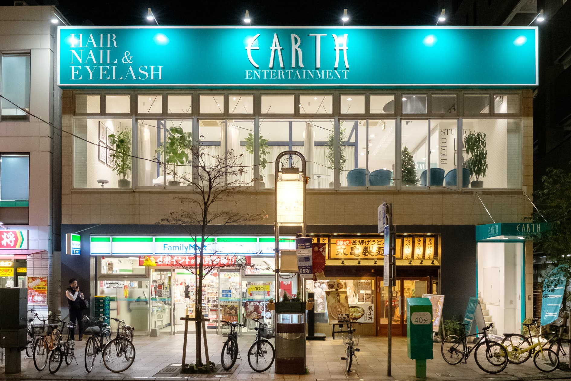 【EARTH 静岡駅前店】カットオープン席★大型サロンに併設されたレンタルサロン✂︎フリーランス/個人練習/美容業に最適♪の写真4