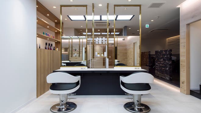 【EARTH 葛西店】カットオープン席★大型サロンに併設されたレンタルサロン✂︎フリーランス/個人練習/美容業に最適♪の写真2