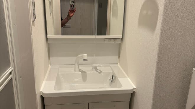 🐙新築/駅徒歩1分/梅田徒歩圏/70型TVで映画,ゲーム/鍋,タコパ/おしゃれ部屋🐙の写真16