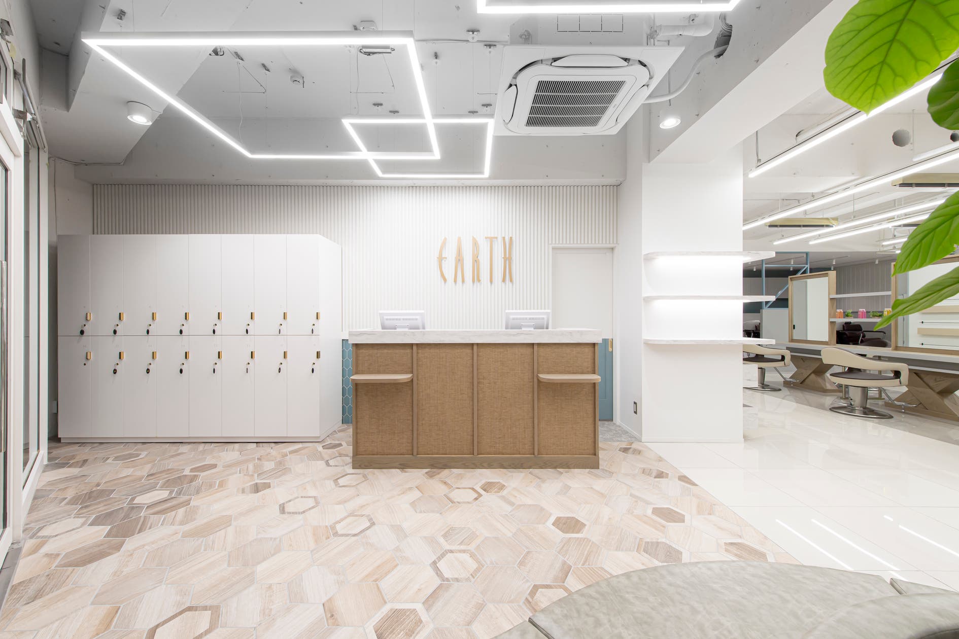 【EARTH 西葛西店】カットオープン席★大型サロンに併設されたレンタルサロン✂︎フリーランス/個人練習/美容業に最適♪の写真5