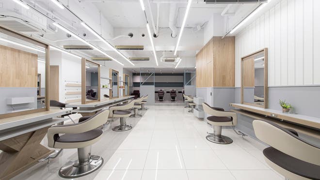 【EARTH 西葛西店】カットオープン席★大型サロンに併設されたレンタルサロン✂︎フリーランス/個人練習/美容業に最適♪の写真2