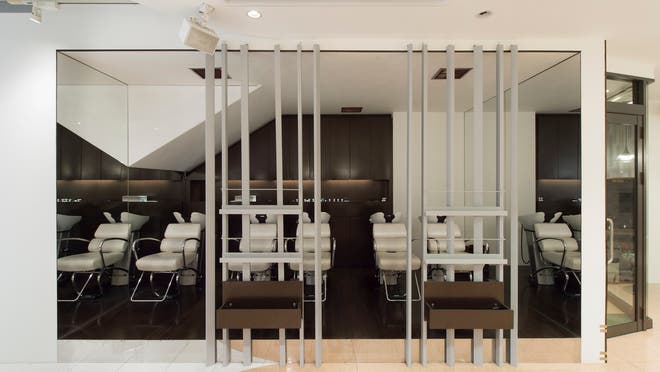 【EARTH 本厚木店】カットオープン席★大型サロンに併設されたレンタルサロン✂︎フリーランス/個人練習/美容業に最適♪の写真5