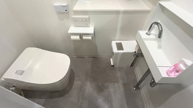 🌟6人までの打合せに🌟【学芸大学駅徒歩2分|貸し会議室|2PG】完全個室/無料Wi-Fi/電源/55inモニター/24H営業の写真9