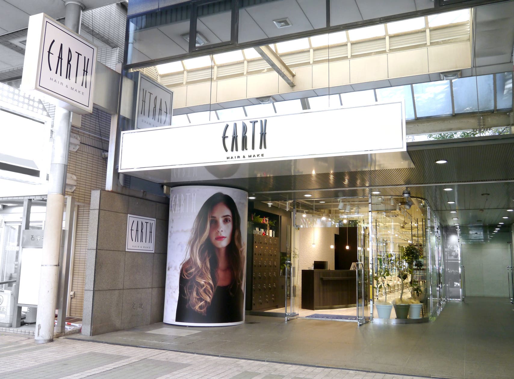 【EARTH 川崎店】カット個室席★大型サロンに併設されたレンタルサロン✂︎フリーランス/個人練習/美容業に最適♪の写真3