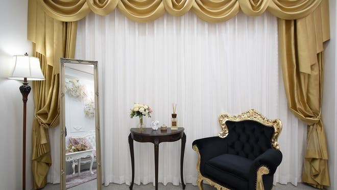 【浅草橋撮影スタジオ】王朝風姫系×オトナ可愛いピンク×エレガントの3ゾーンで撮影|推しの生誕祭|コスプレ|ポートレートに最適の写真3