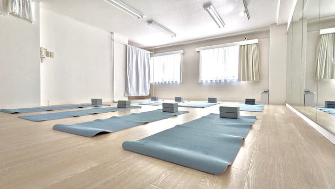 ⭐️東日本駅徒歩3分⭐ ヨガ・ピラティス・撮影・ダンス等| 37㎡ | 縦180cm×幅510cmの大型鏡完備の写真7