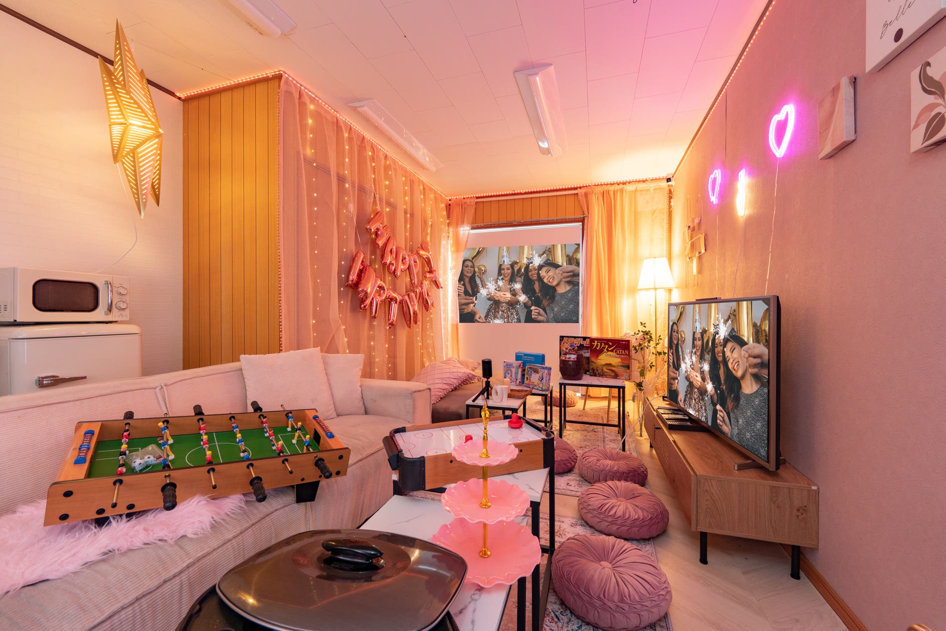 激安🉐24時間OK❣️ゴミOK❣️新宿3分❣️100㌅ｽｸﾘｰﾝ/イルミネーション✨️隠れ家🏠️の写真7