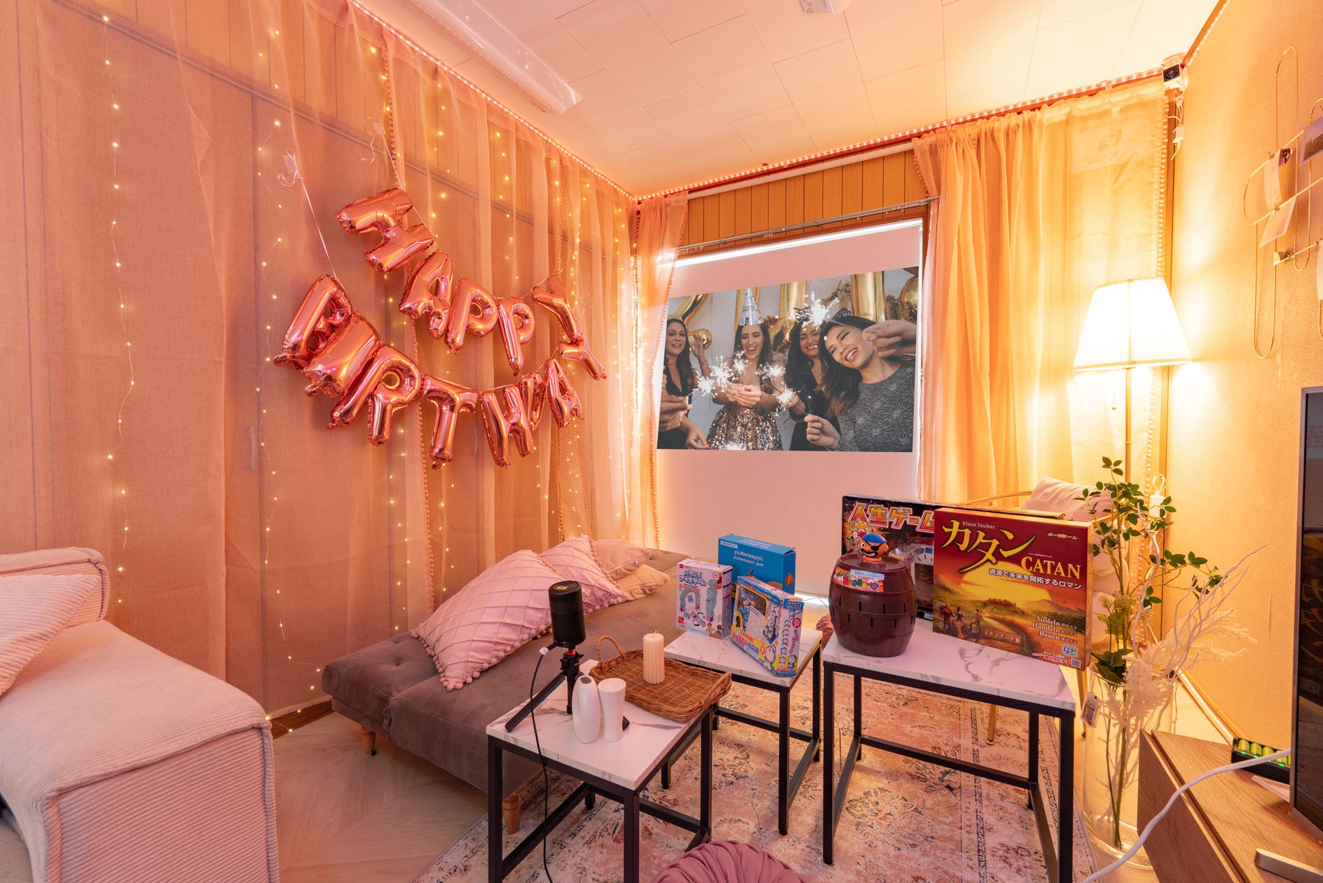 激安🉐24時間OK❣️ゴミOK❣️新宿3分❣️100㌅ｽｸﾘｰﾝ/イルミネーション✨️隠れ家🏠️の写真8