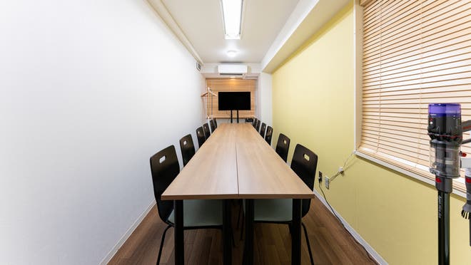 【新宿駅4分】12席、光回線WiFi・モニター・ボドゲ完備☆1日1回スタッフ完全清掃の会議室の写真26