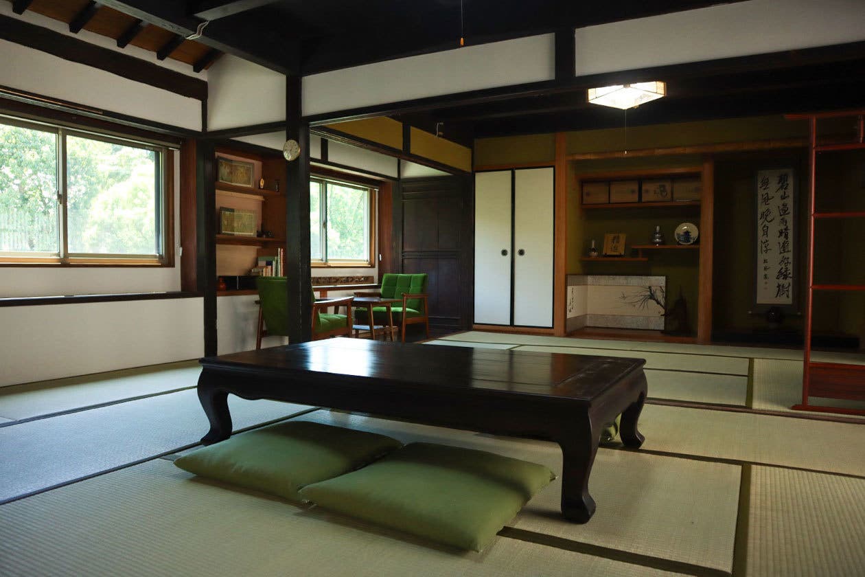 みずまの宿 -南大阪・水間寺すぐ。川辺のバルコニーでくつろぎのひと時を-の写真1