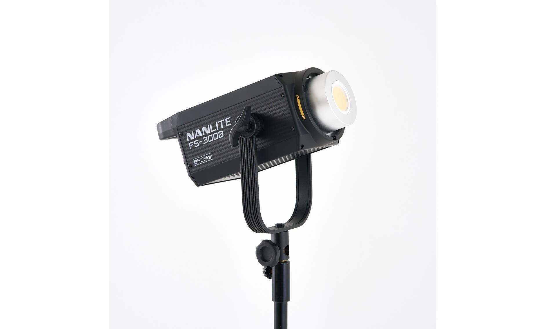 1- 6 NANLITE FS-300B（LED・バイカラー）の画像1