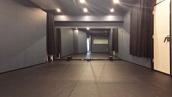 【スタジオ全貸し】ヨガやダンスなどのレッスンで使えるスペースです!の写真1