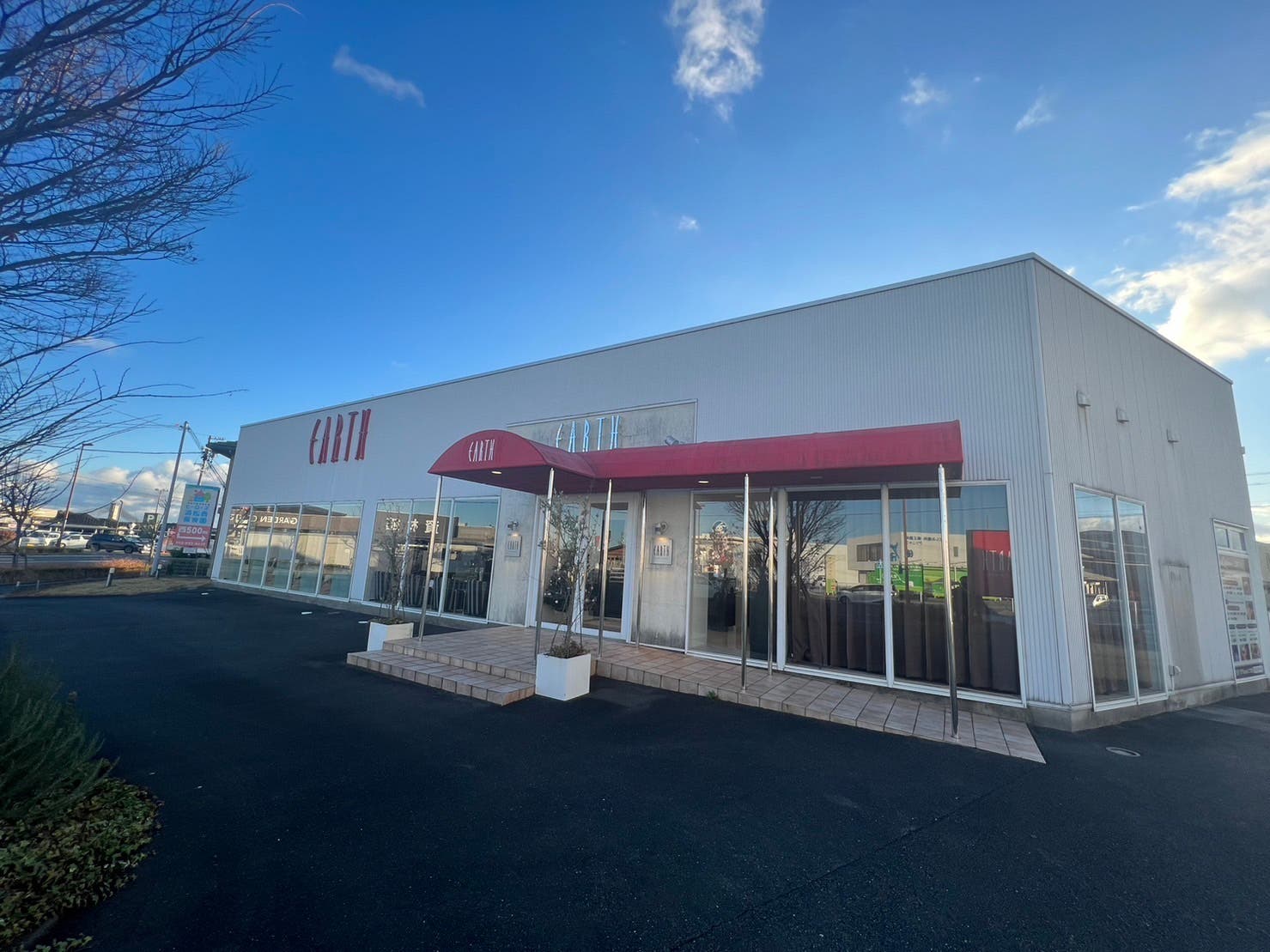 【EARTH 浜松志都呂店】カットオープン席★大型サロンに併設されたレンタルサロン✂︎フリーランス/個人練習/美容業に最適♪の写真5