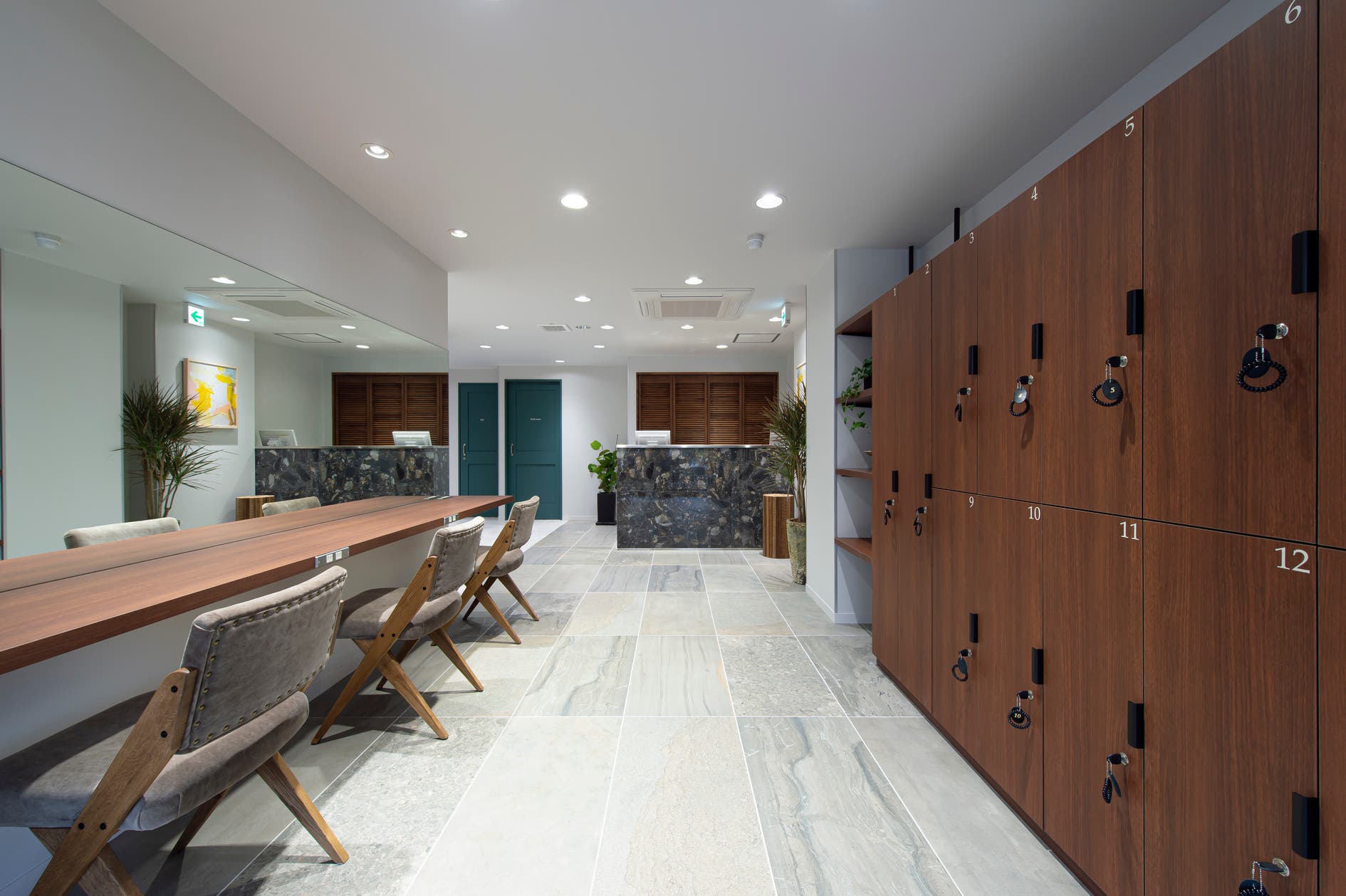 【EARTH 国立店】カットオープン席★大型サロンに併設されたレンタルサロン✂︎フリーランス/個人練習/美容業に最適♪の写真5