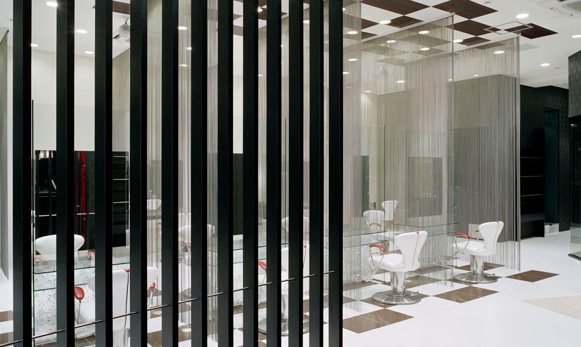 【EARTH 小田原店】カットオープン席★大型サロンに併設されたレンタルサロン✂︎フリーランス/個人練習/美容業に最適♪の写真3