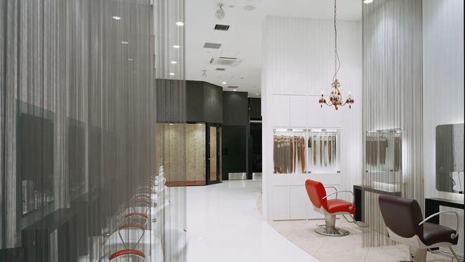 【EARTH 海老名店】カットオープン席★大型サロンに併設されたレンタルサロン✂︎フリーランス/個人練習/美容業に最適♪の写真2