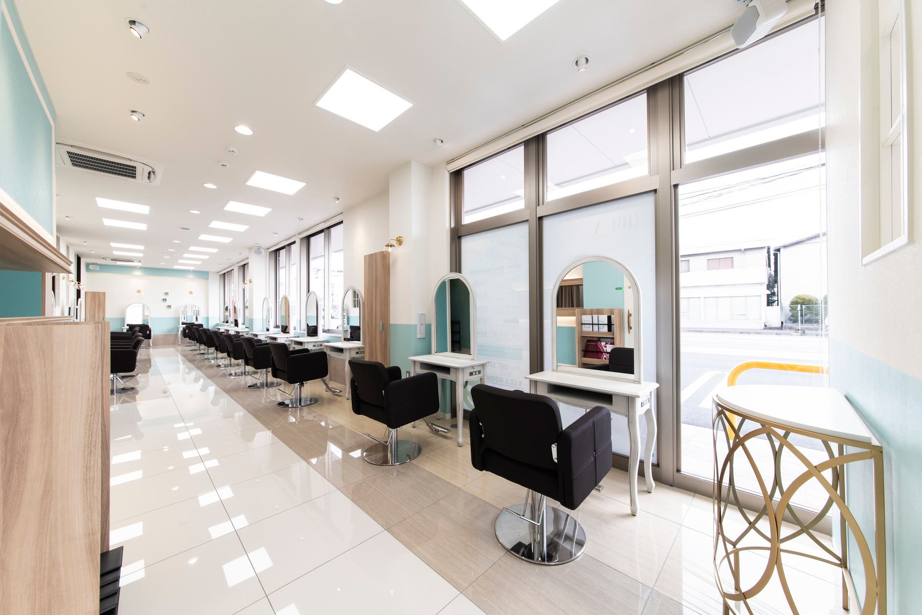 EARTH 大分下郡店