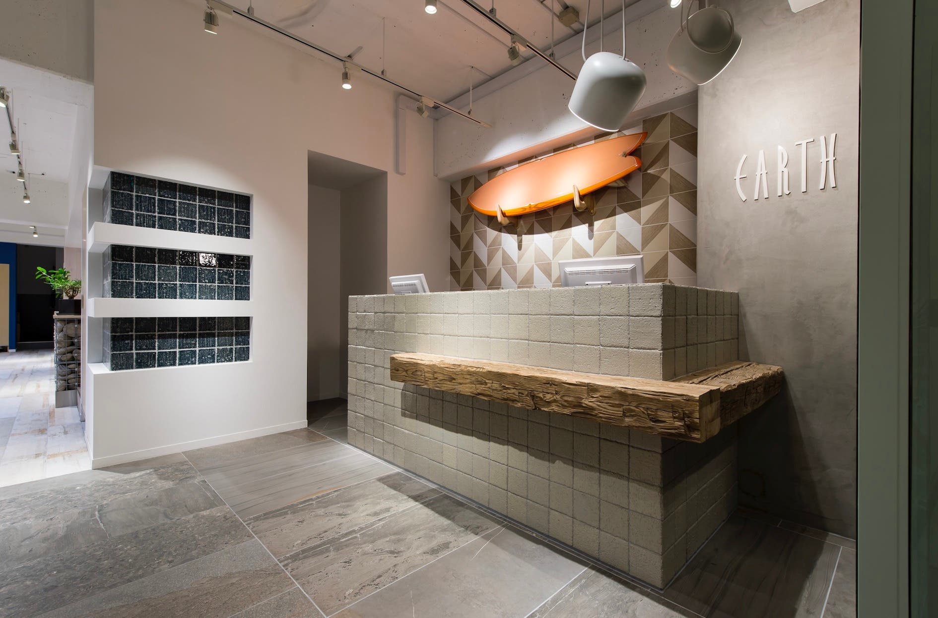 【EARTH 三鷹店】カットオープン席★大型サロンに併設されたレンタルサロン✂︎フリーランス/個人練習/美容業に最適♪の写真7