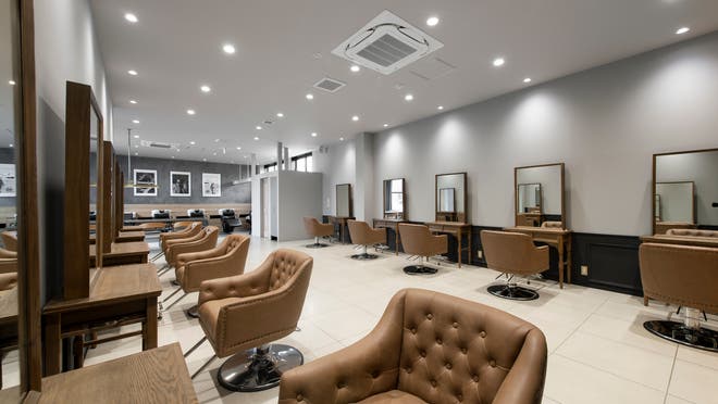 【EARTH みどり店】カットオープン席★大型サロンに併設されたレンタルサロン✂︎フリーランス/個人練習/美容業に最適♪の写真2