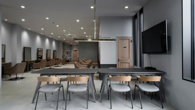 【EARTH みどり店】カットオープン席★大型サロンに併設されたレンタルサロン✂︎フリーランス/個人練習/美容業に最適♪の写真4