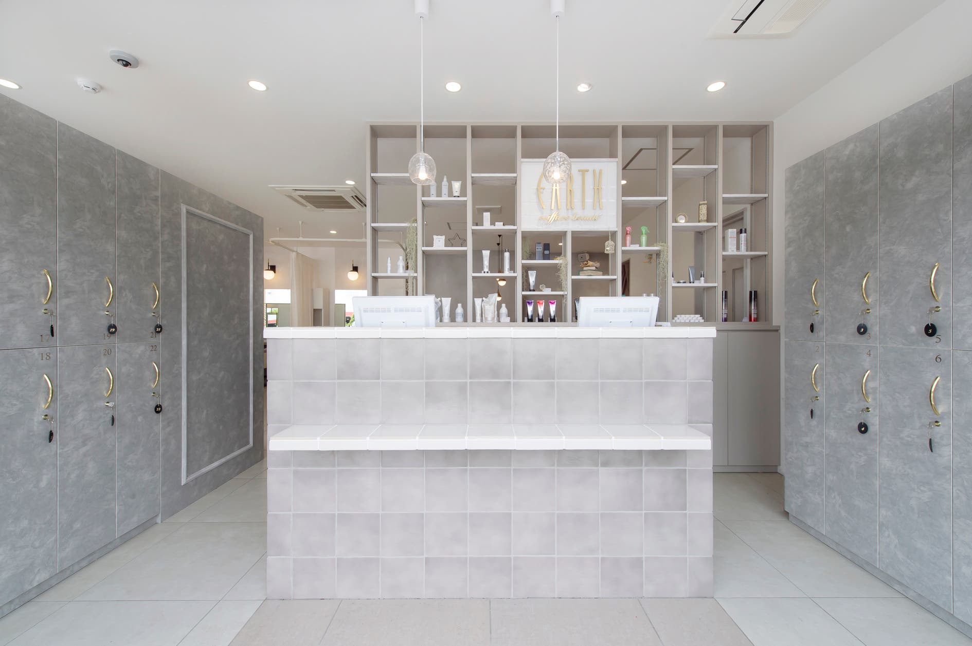 【EARTH 上尾店】カットオープン席★大型サロンに併設されたレンタルサロン✂︎フリーランス/個人練習/美容業に最適♪の写真9