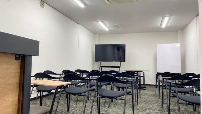 【1,2階】早稲田駅から徒歩3分のコワーキングスペース(オープンスペース)の写真9