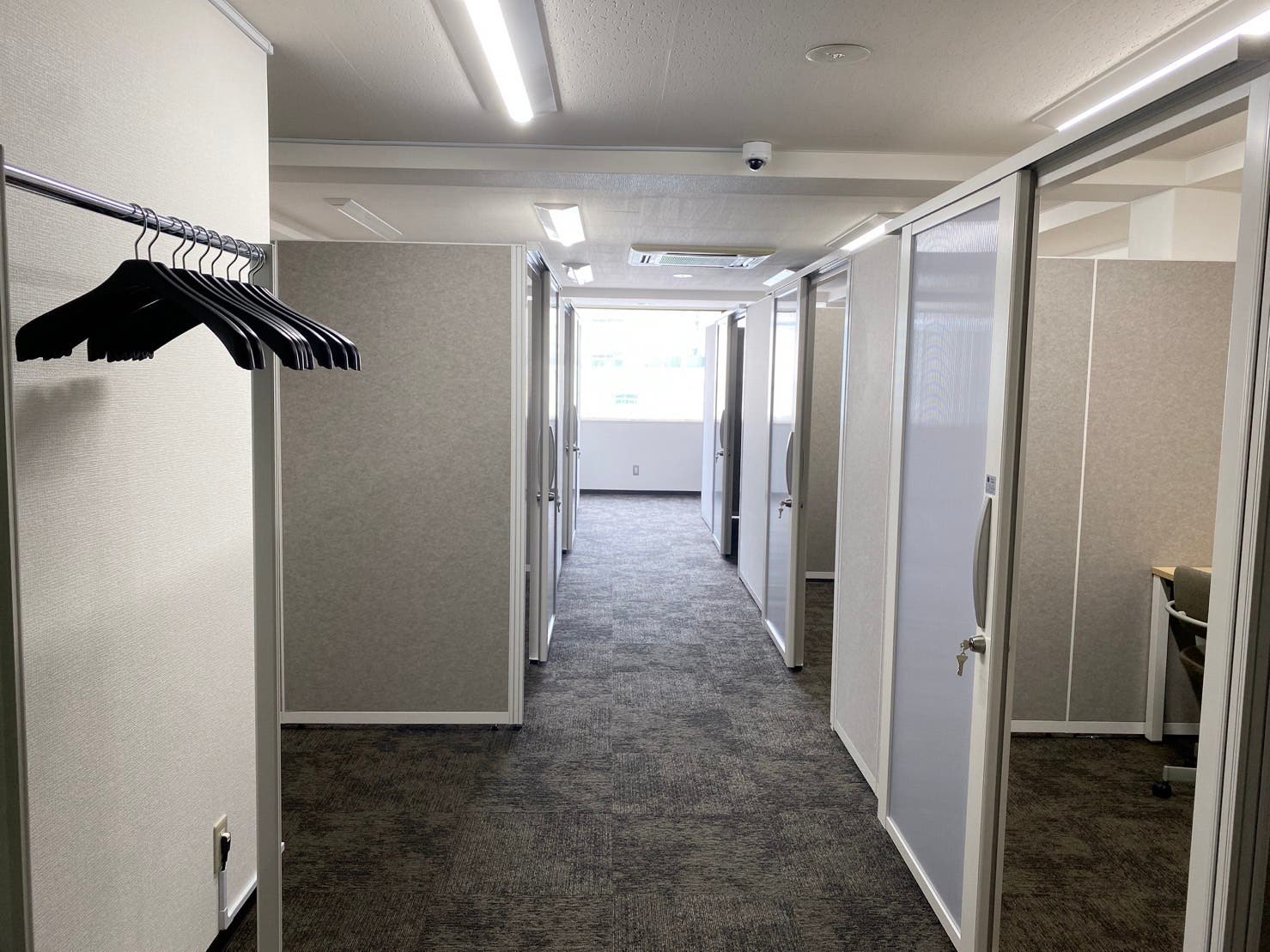 【1,2階】早稲田駅から徒歩3分のコワーキングスペース（オープンスペース）の写真10